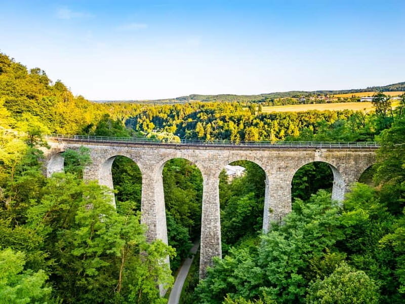From Prague: Horseshoe Bend View & Castle Gardens Tour - Practical Details and Tips