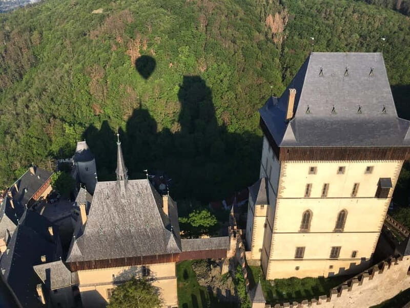 From Prague: Hot Air Balloon Ride with Champagne and Snacks - What to Expect from the Experience