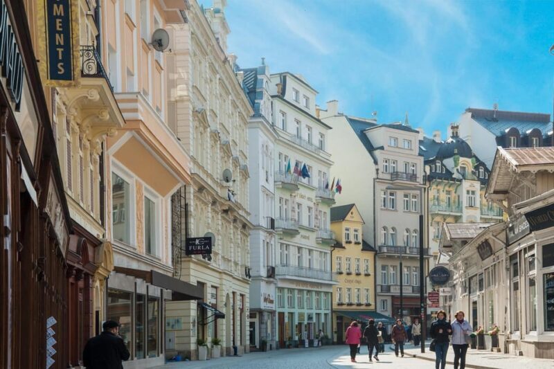 From Prague: Karlovy Vary Day Trip - Key Points