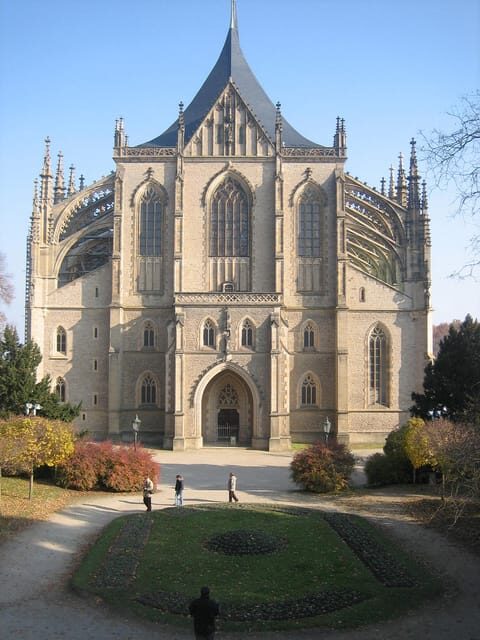 From Prague: Kutna Hora Walking Tour & St. Barbara Cathedral - The Medieval Jewel: Kutna Hora
