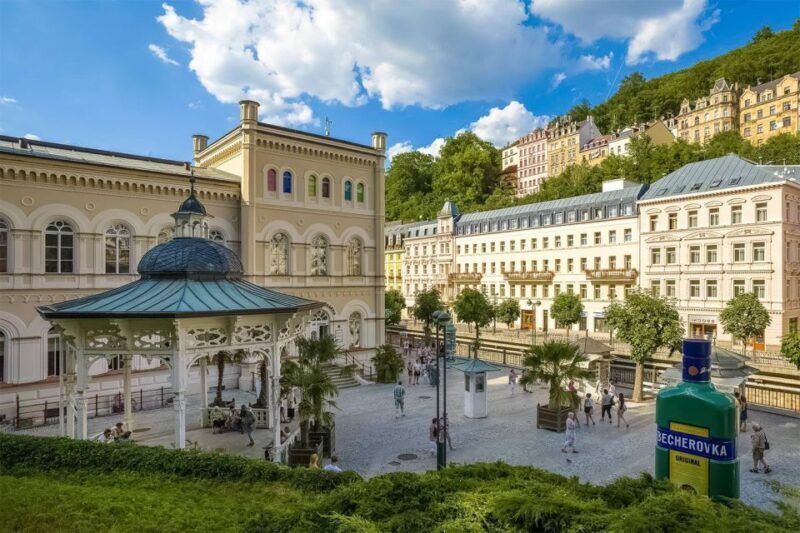From Prague: One day trip to Karlovy Vary - Key Points