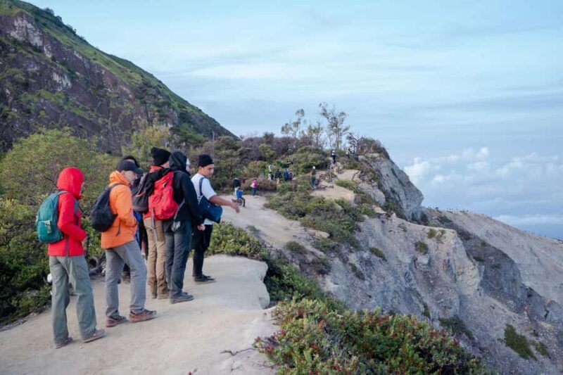From Probolinggo: Ijen Volcano Sunrise Blue Fire Guide Tour - Key Points