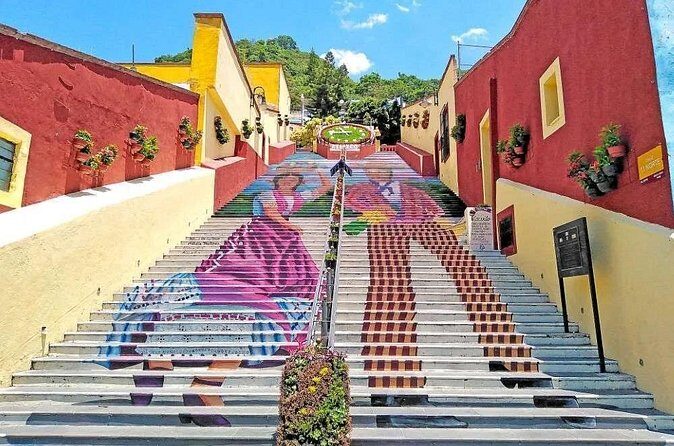 From Puebla Day of the dead in Atlixco monumental catrinas - The Itinerary in Detail