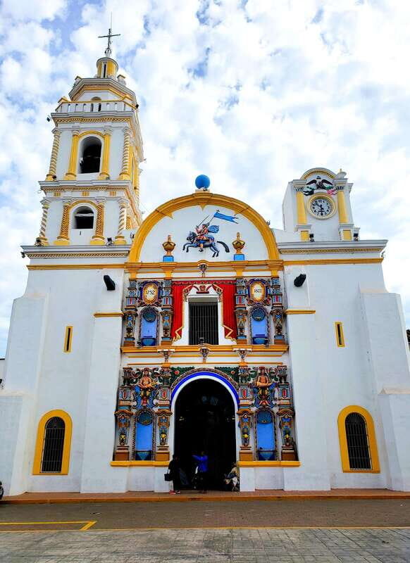 From Puebla: ZACATLAN AND CHIGNAHUAPAN PRIVATE TOUR - FAQs