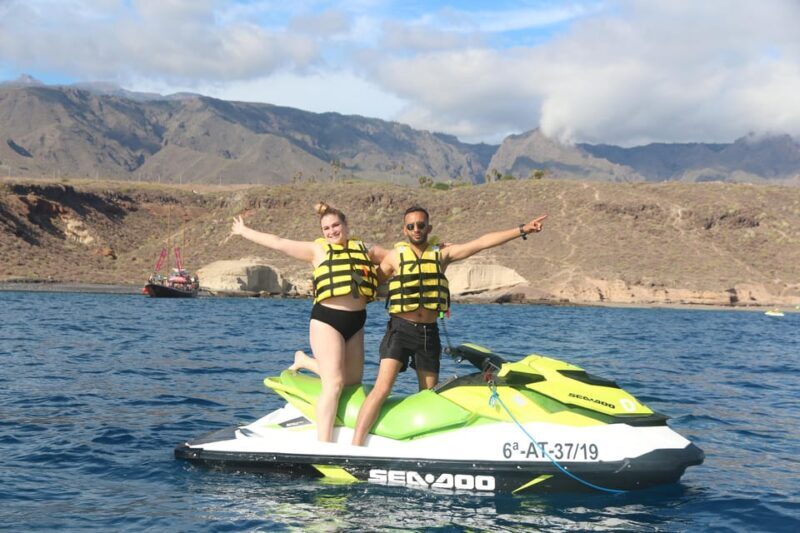 From Puerto Colon : 1 hour adrenaline JetSki tour - Practical Tips for Travelers