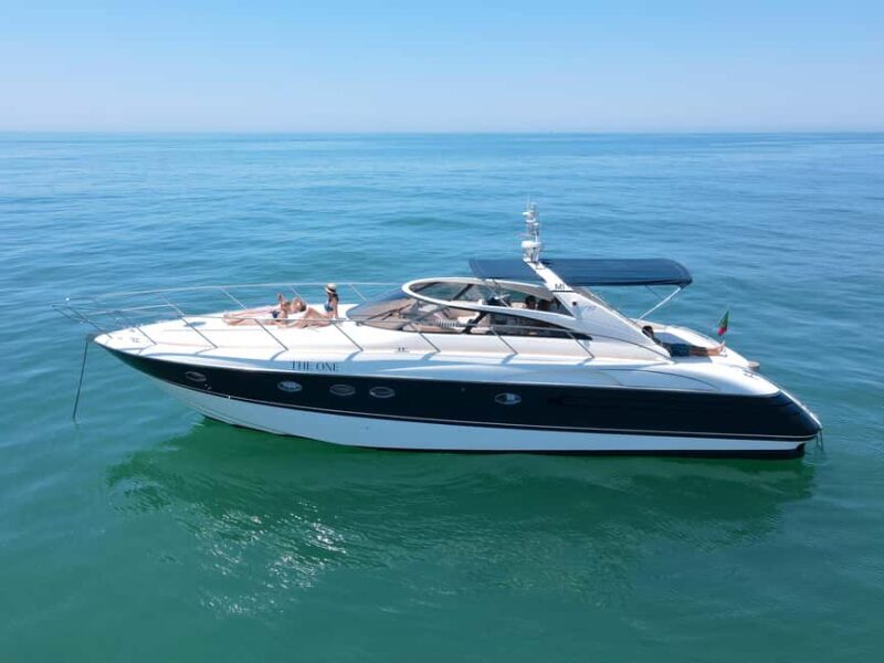 From Quarteira: Luxury Yacht Charter Algarve Coast & Benagil - FAQ