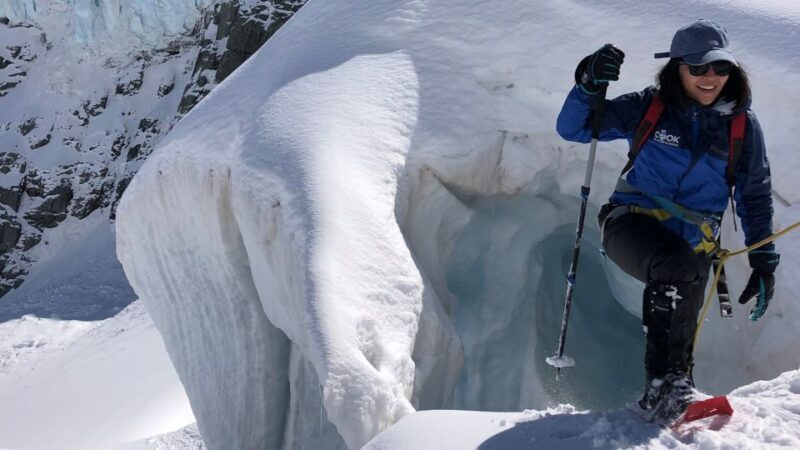 From Queenstown: Mount Cook Heli-Hike and Bus Tour Combo - An In-Depth Look at the Experience