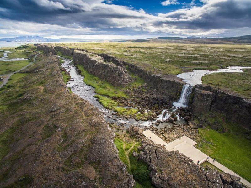 From Reykjavik: Golden Circle and Secret Lagoon Day Tour - Þingvellir National Park: A First Look