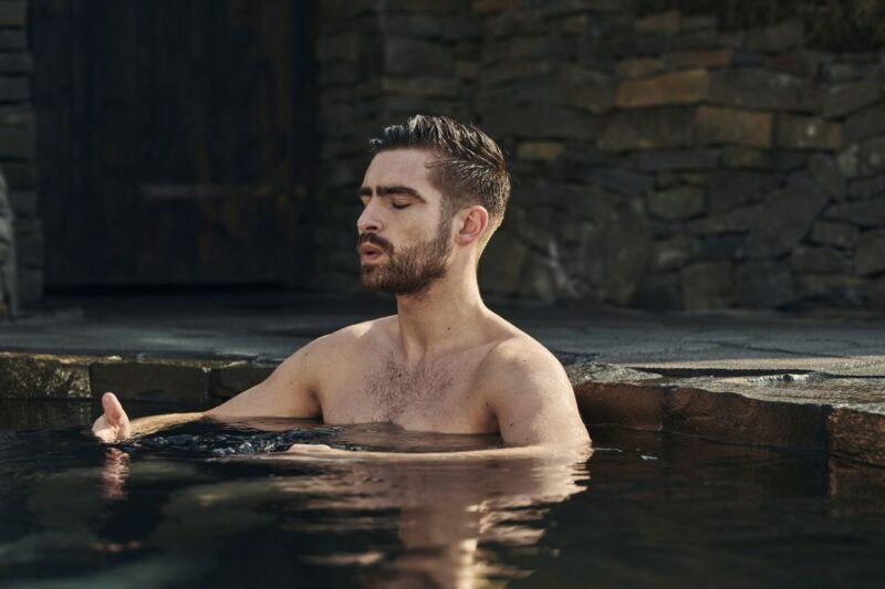 From Reykjavik: Golden Circle Guided Tour & Sky Lagoon Visit - What Does the Experience Feel Like?