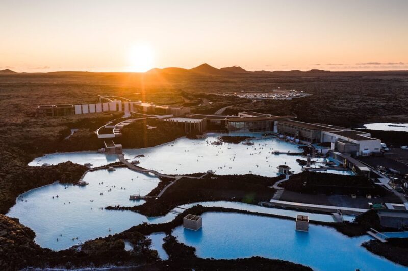 From Reykjavik: Private Blue Lagoon 2-Hour Spa Experience - The Benefits of Private Transport & Admission