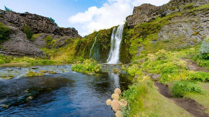 From Reykjavik: Private Landmannalaugar Super Jeep 4x4 Tour - Detailed Breakdown of the Itinerary