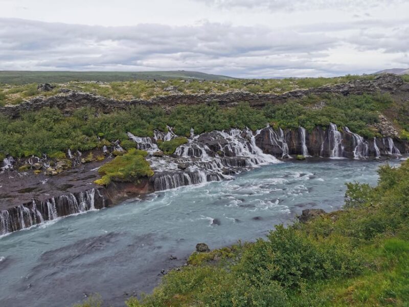 From Reykjavik: Private Secret Circle Tour with Lava Cave - Venturing Underground: Viðgelmir Lava Cave