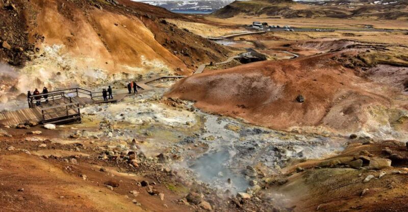 From Reykjavik: Reykjanes Geopark Tour & Airport Transfer - FAQ Section