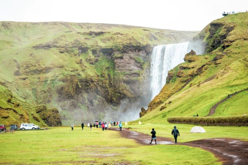 From Reykjavík: South Coast Waterfall, Black Sand & Ice tour - FAQ