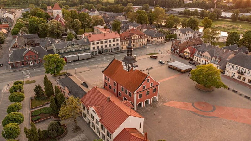 From Riga: Hill of Crosses, Rundale &Bauska Private Day Trip - The Sum Up