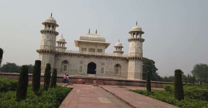 From Rishikesh: 2 Days Taj Mahal Agra Tour - Challenges and Considerations