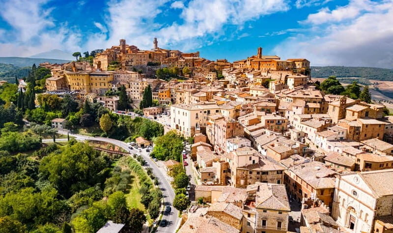From Roma: Montepulciano and Montalcino, on the Wine Routes - Key Points