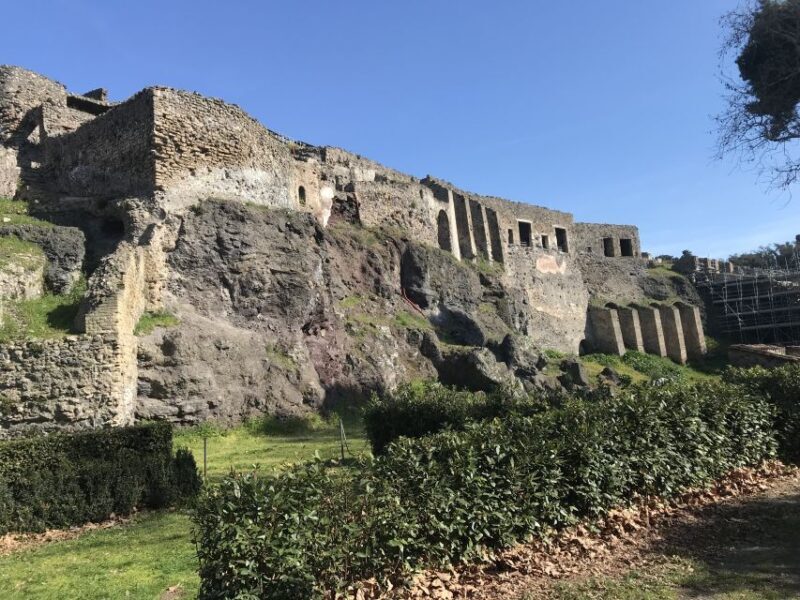 From Rome: Pompeii and Amalfi Coast Private Tour by Van - FAQ