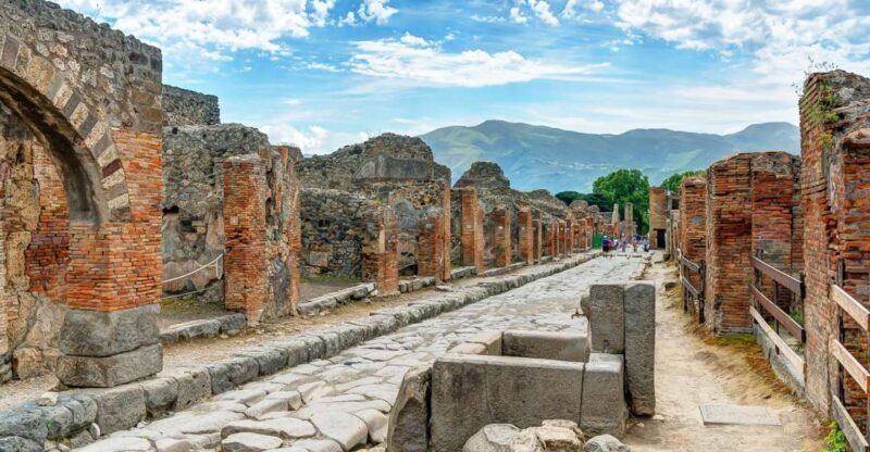 From Rome: Pompeii, Positano and Amalfi Full-Day Tour - Key Points