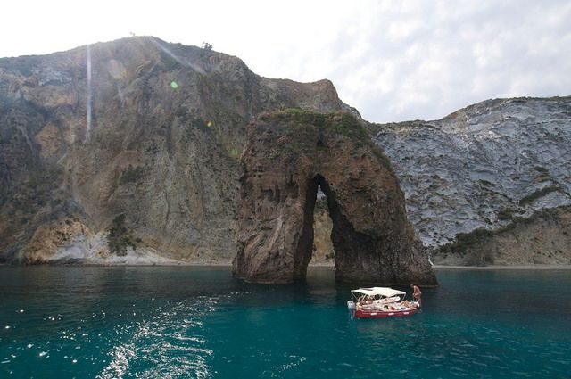 From Rome: Ponza Island Day Trip with Boat Excursion - An In-Depth Look at the Tour Experience