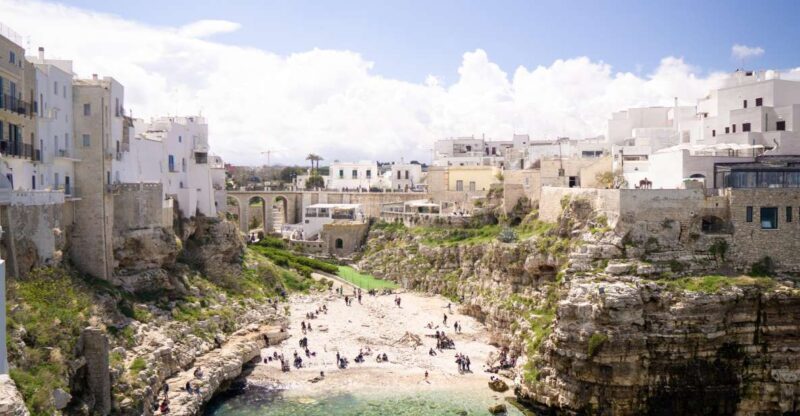 From Rome: Vesuvius, Pompeii & Amalfi 3 day tour - FAQs