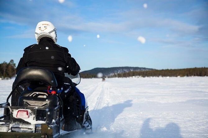 From Saariselkä: Ice Fishing Tour to Lake Inari, reindeers &lunch - Weather Considerations