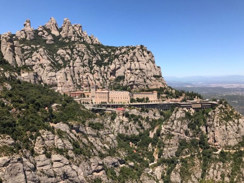 From Salou: Montserrat Monastery and Colonia Güell - Discovering Montserrat: The Mountain and the Monastery