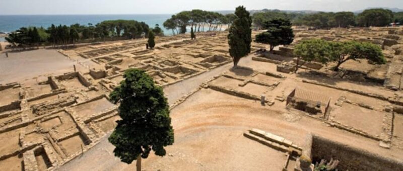From Salou: Tour Poblet, Wines & Sitges - A Deep Dive into the Day’s Highlights