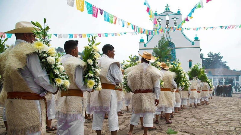 From San Cristóbal: Chamula and Zinacantán Guided Tour - Who Should Take This Tour?