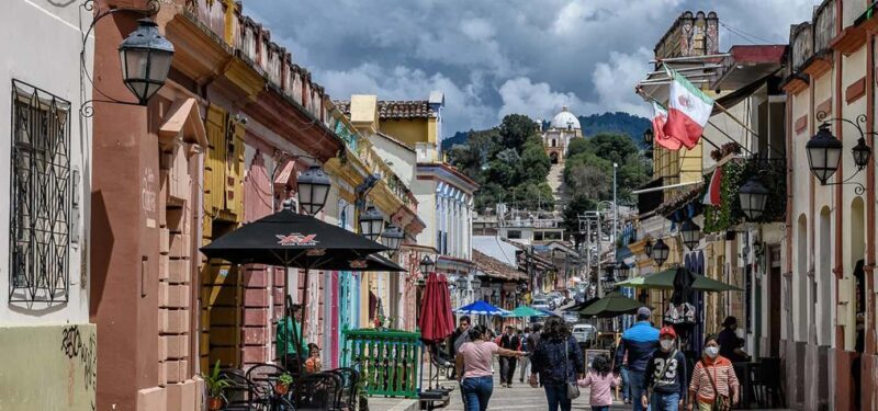 From San Cristóbal: Walking City tour - Key Points