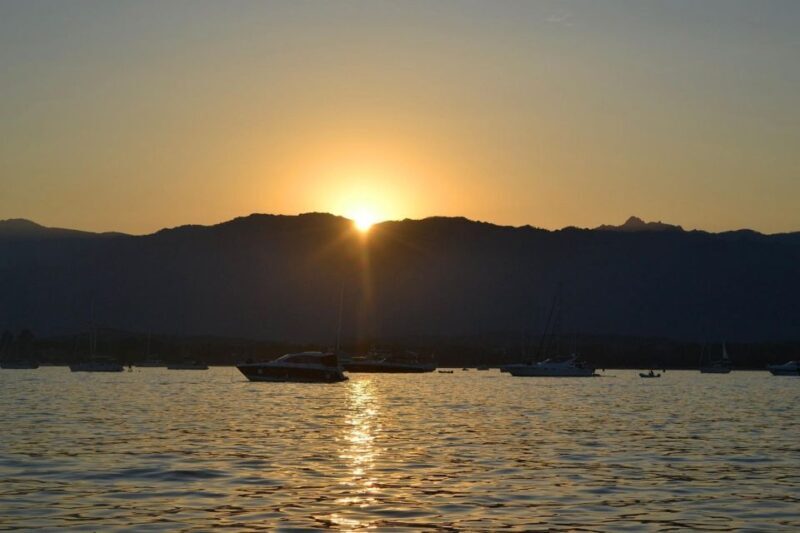 From Santa Giulia SUNSET Cruise & Apéritif - FAQ