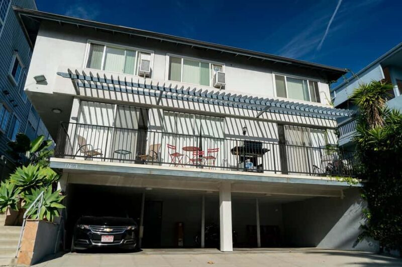 From Santa Monica: The O.J. Simpson Tour - FAQs