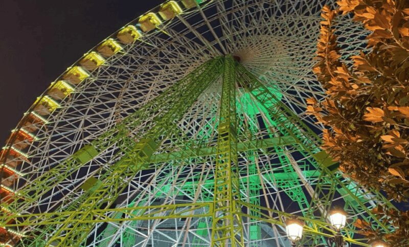 From Santiago: Christmas Lights of Vigo And Pontevedra - The Value: Is It Worth It?