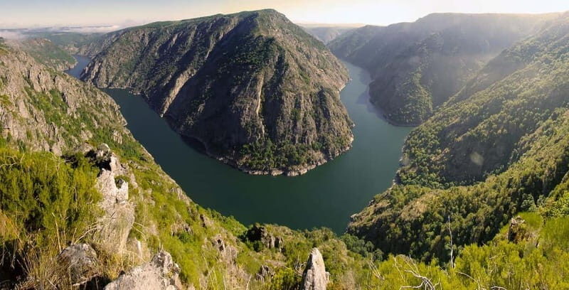 From Santiago: Ribeira Sacra & Sil River Canyon Boat Tour - The Heart of the Tour: The Sil River Canyon and Catamaran Ride