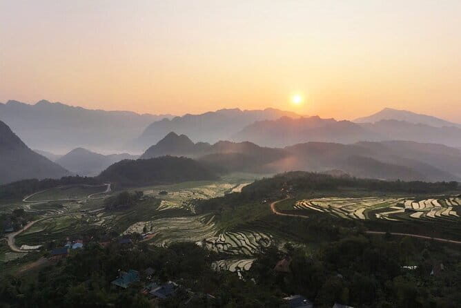 From Sapa: Sapa Trekking Private Tour With Female Ethnic Guide - Starting Point: Sapa Town and Its Surroundings