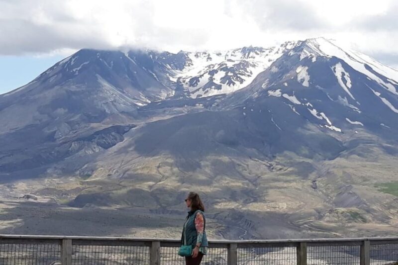 From Seattle: Mount Saint Helens Monument Private Day Trip - Why the Guided Tour Matters