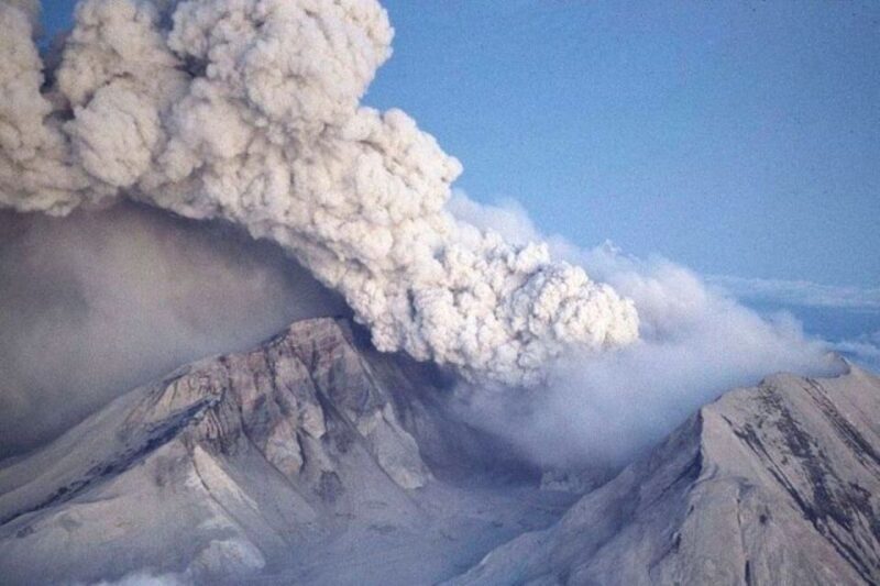 From Seattle: Mt Saint Helen Tour - Key Points