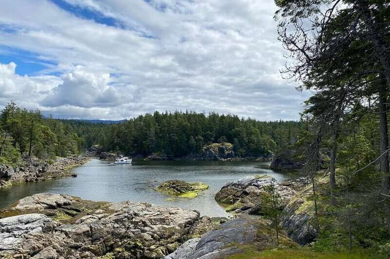 From Sechelt or Langdale: Sunshine Coast Tour and Hike - Key Points