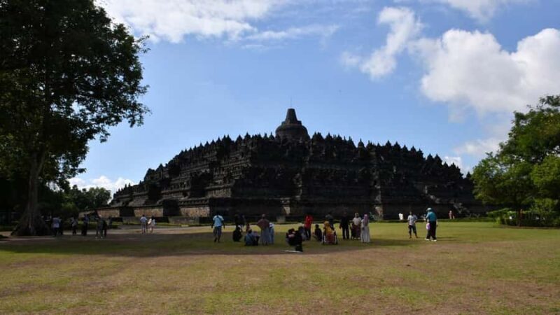From Semarang Port: Borobudur, Mount Merapi, Prambanan, etc. - FAQ