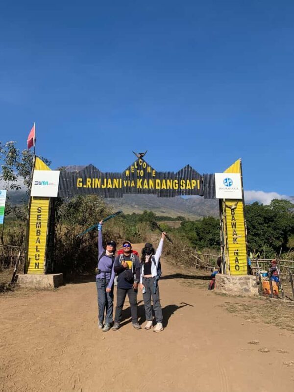 From Senaru: Mount Rinjani 2-Day Trek to Summit - Authentic Experiences and Traveler Perspectives