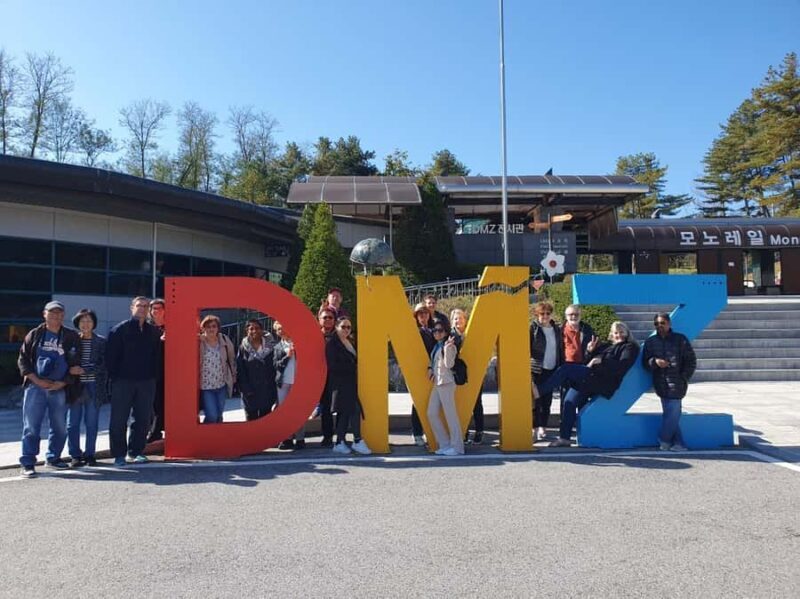 From Seoul: DMZ Group Tour with a French-Speaking Guide - The Experience: What It Feels Like