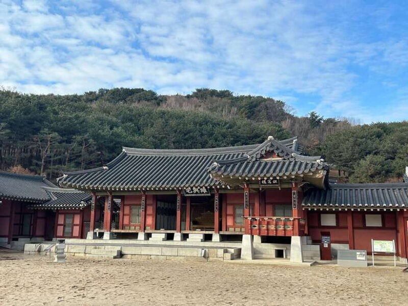 From Seoul: Starfield Library, Hwaseong , Gwangmyeong Cave - Key Points