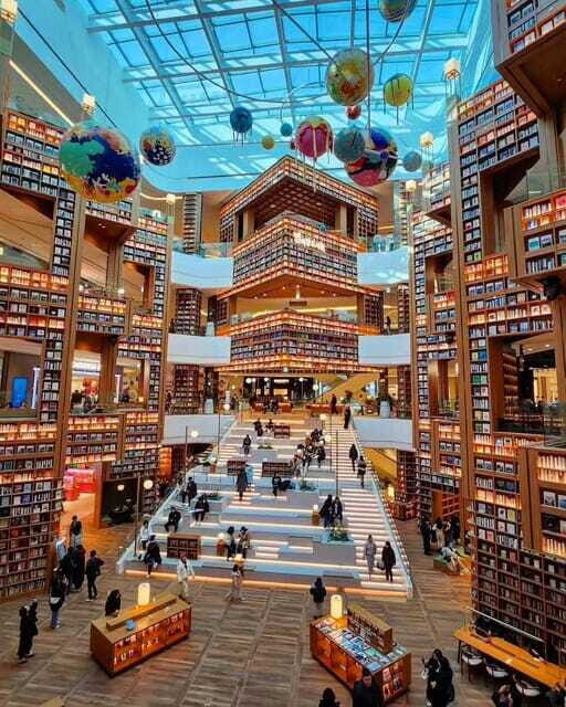 From Seoul: Starfield Library, Hwaseong , Gwangmyeong Cave - Who Will Enjoy This Tour?