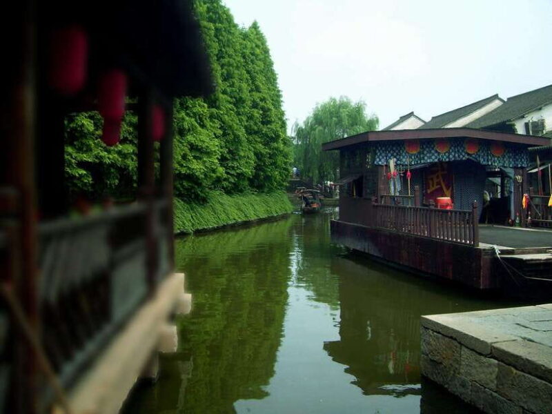 From Shanghai: Private Day Tour to Wuzhen Water Town - Practical Tips for Your Wuzhen Day Trip