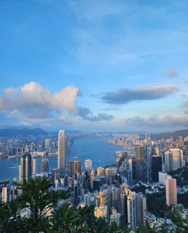 From Shenzhen: Hong Kong Day with Harbour, Peak & Ferry Ride - Key Points