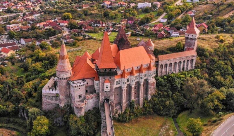From Sibiu: Alba Carolina Citadel and Corvin's Castle Tour - The Journey to Hunedoara and Corvin’s Castle