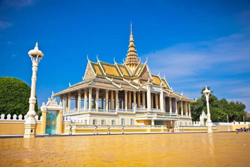 From Siem Reap: 2-Day Battambang and Phnom Penh Tour - A Well-Balanced Cambodian Journey: The First Day in Battambang