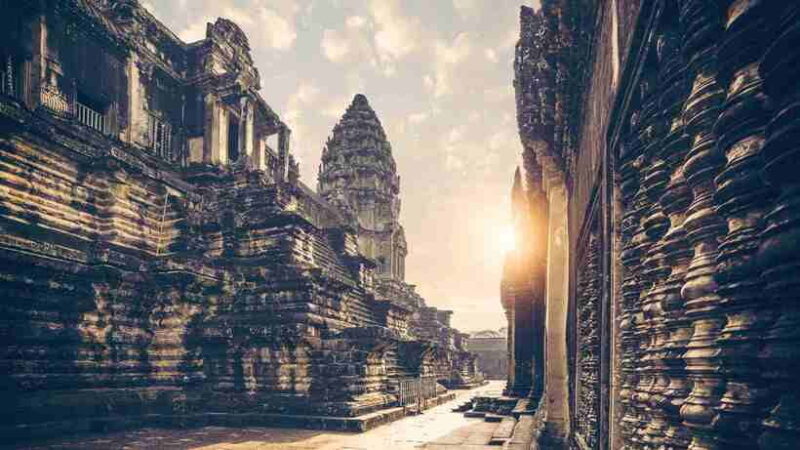 From Siem Reap: Angkor Wat Sunrise Small Group Tour - A Pretty Impressive Way to See Angkor