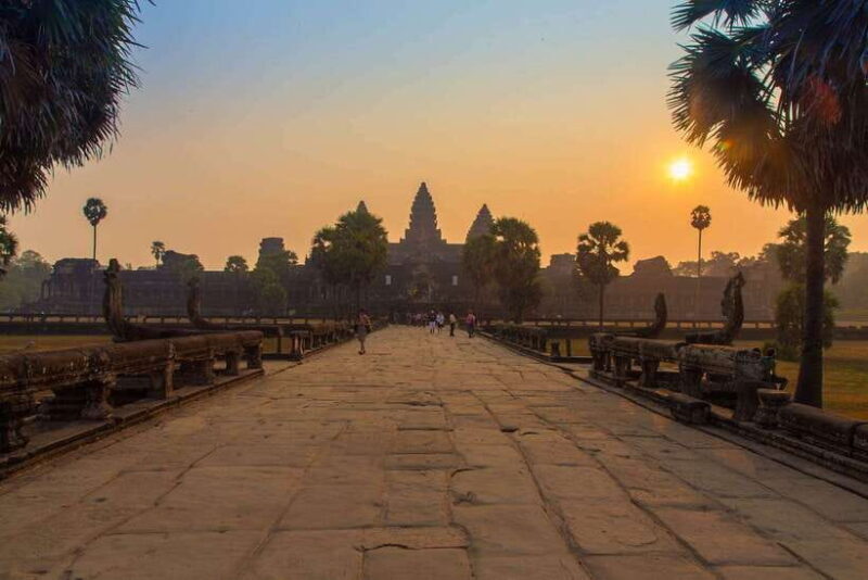 From Siem Reap: Angkor Wat Sunrise Small Group Tour - What Makes This Tour Stand Out