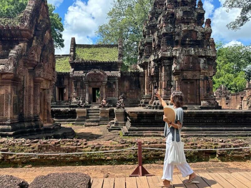 From Siem Reap: Banteay Srei & 5 Temple Grand Circuit Tour - Midday: Iconic Temples on the Grand Circuit